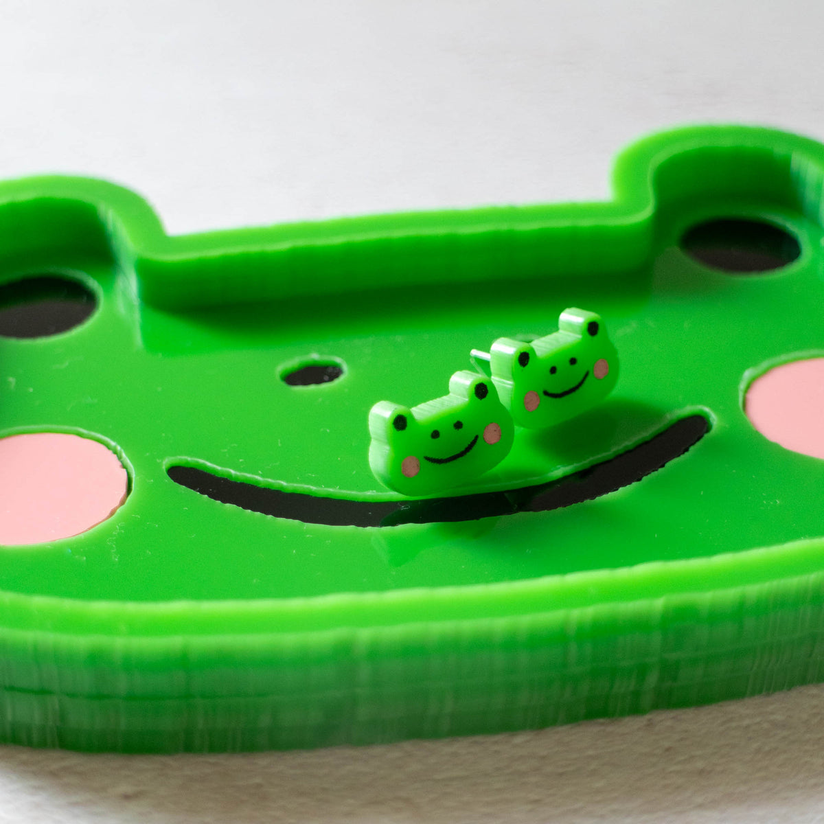 Get Your Spook On: Quirky Halloween Décor That's Fabulously Frightful ...